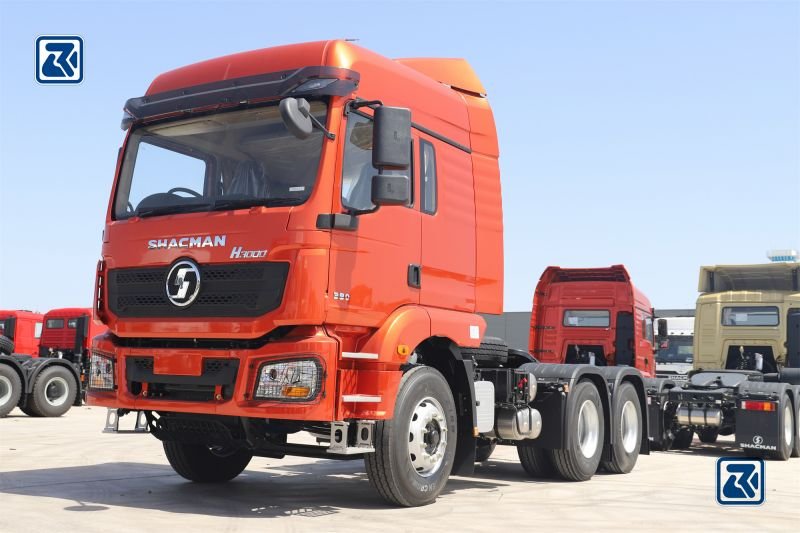 Shacman Tractor Truck - A Blend of Power and Innovation