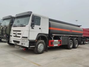 What is the Fuel Tank Capacity of HOWO Tanker Trucks? - HOWO Special ...
